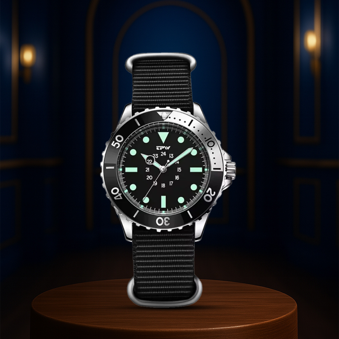 Robert | Classic Timepiece with Luminous Markers | 41mm – Thompson Watches